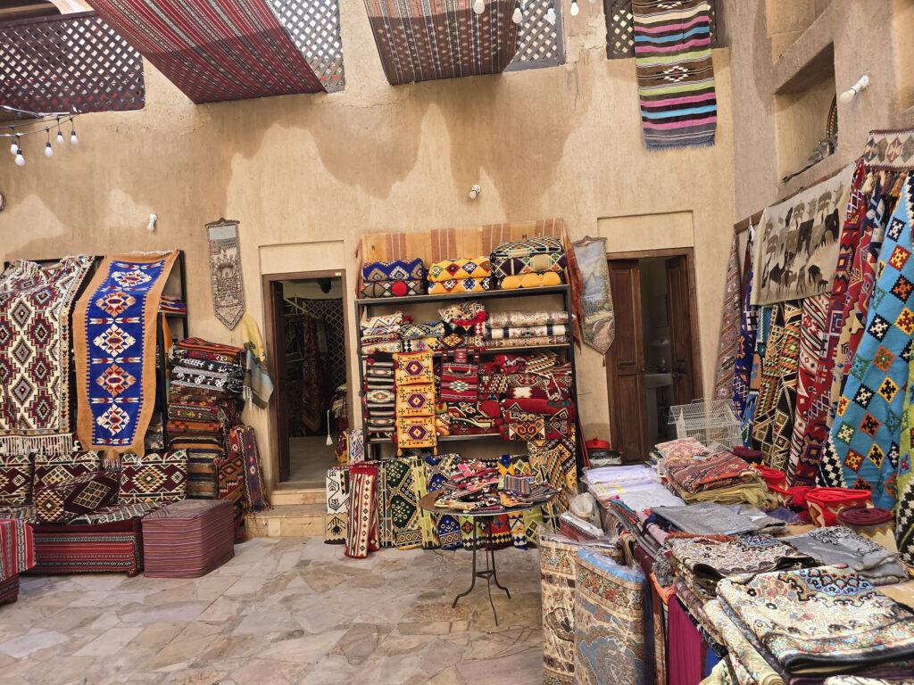 Al Fahidi Historical Neighbourhood and Grand Souk Tour - Travel Indigenous